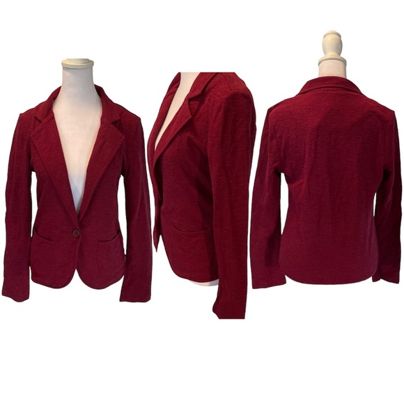 Freshman | Jackets & Coats | Nwt Freshman Red Knit Long Sleeve Front ...